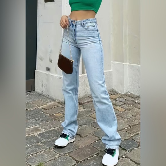 Style MlE | Jeans | Nwt Boutique Trending Vintage Midrise Lightwash ...